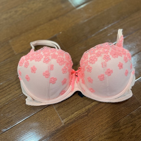 Victorias Secret Intimates And Sleepwear Victorias Secret Very Sexy